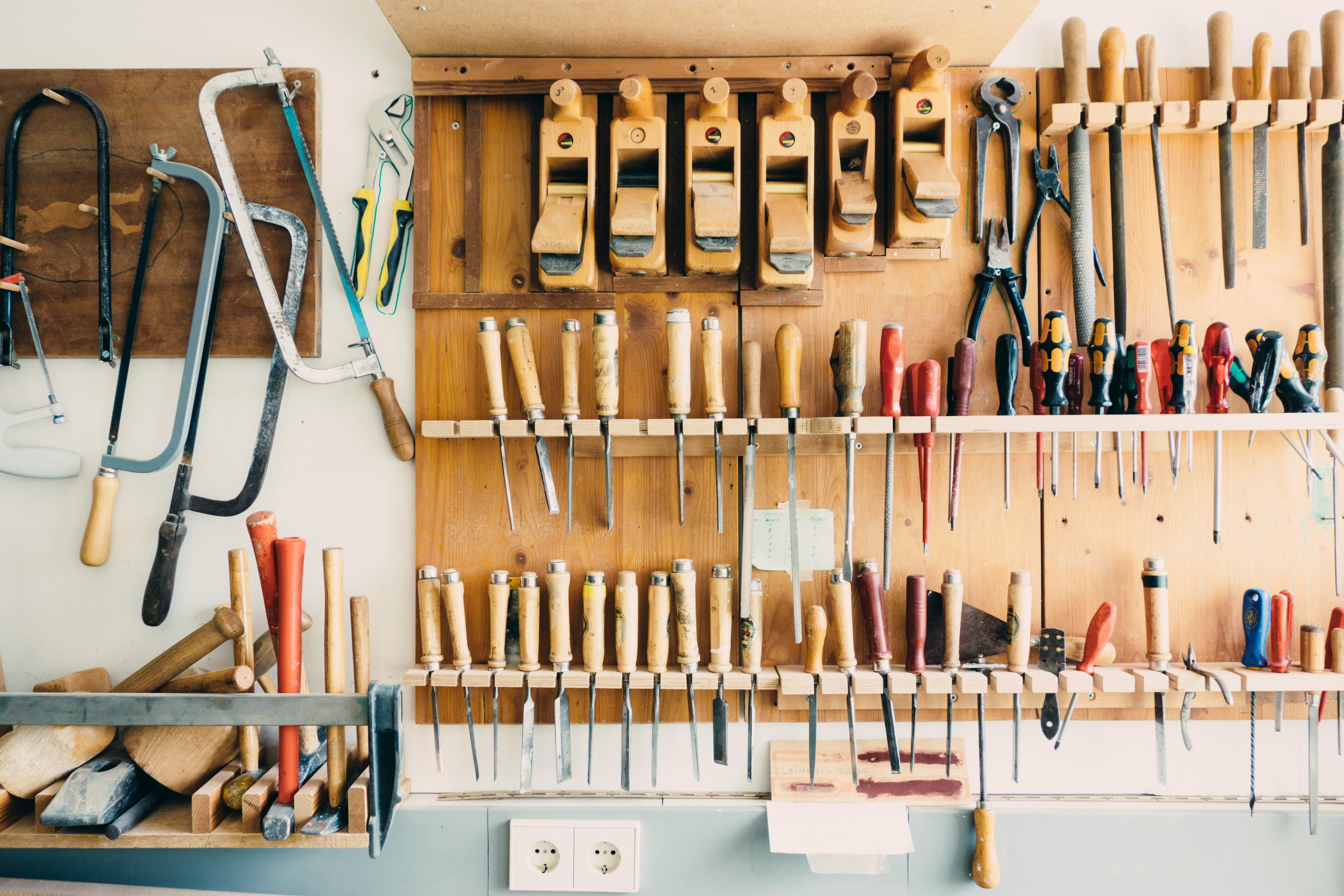 The "right tool for the job" fallacy | Tobias Schlitt